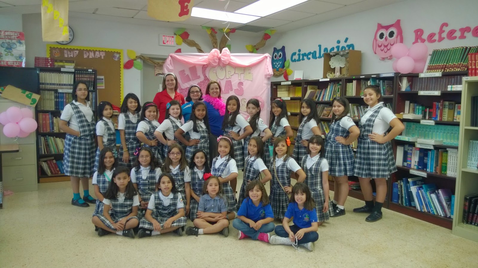 Biblioteca Violeta Reyes Pérez: abril 2015