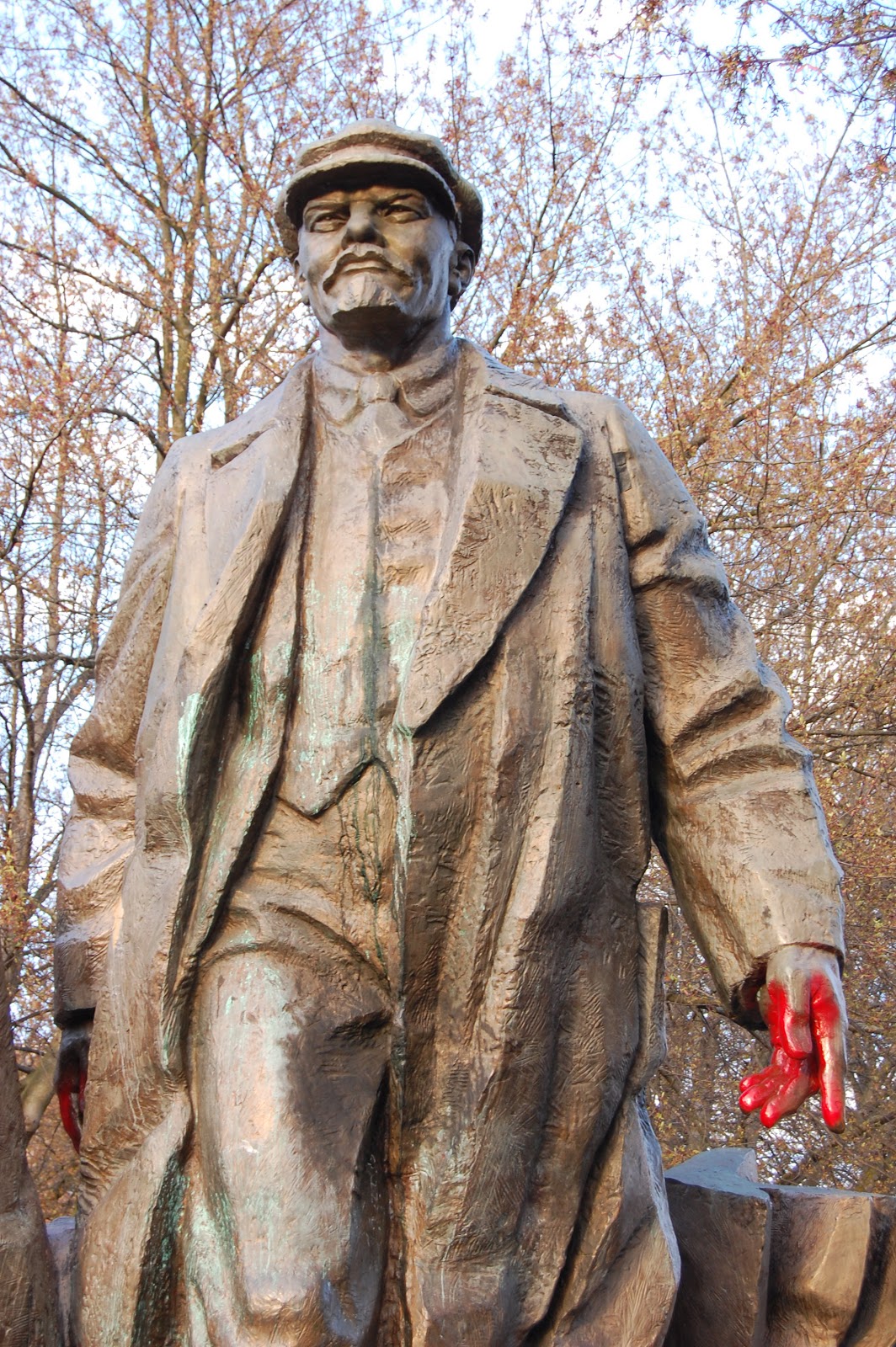 Around Seattle - Almost Weekly Pics: April 21, 2013 - Fremont Lenin