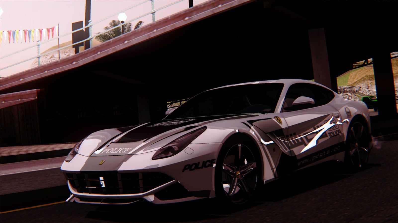 Dubai Police Ferrari FF (Mod Is F12)