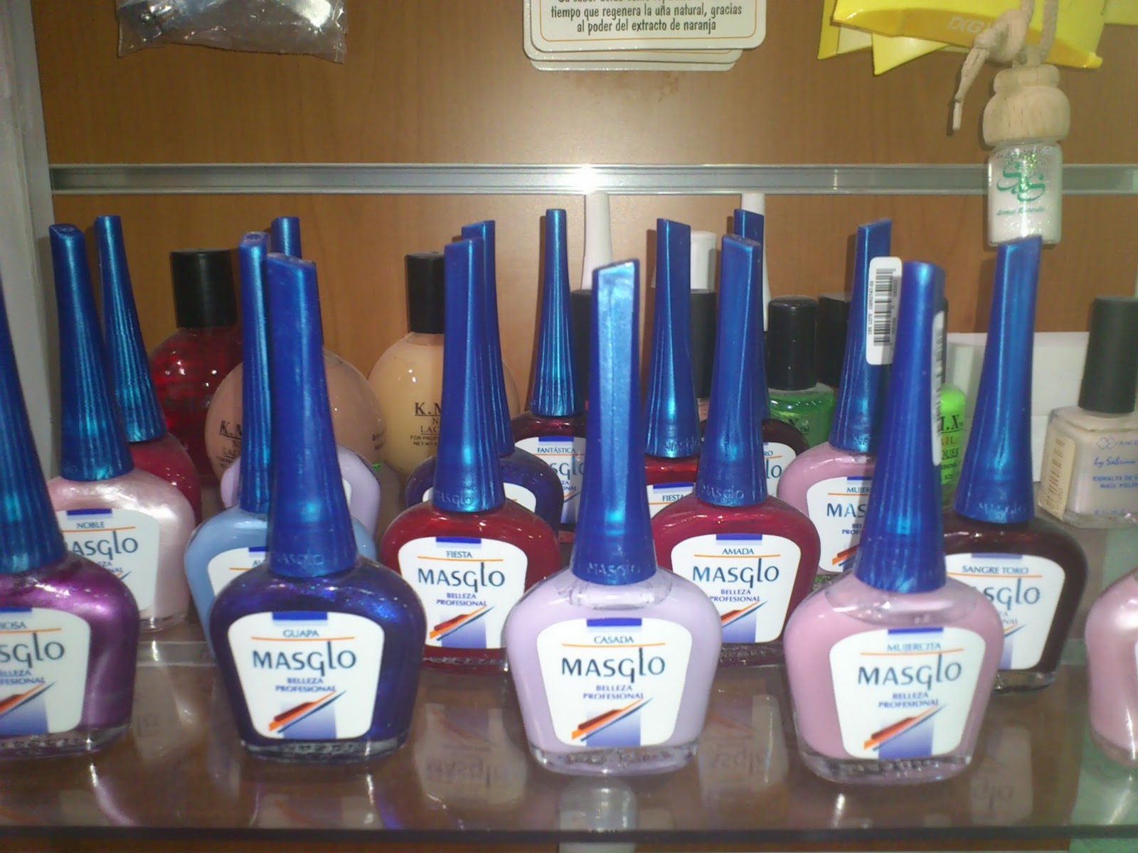 Estética El Edén: Esmaltes Masglo