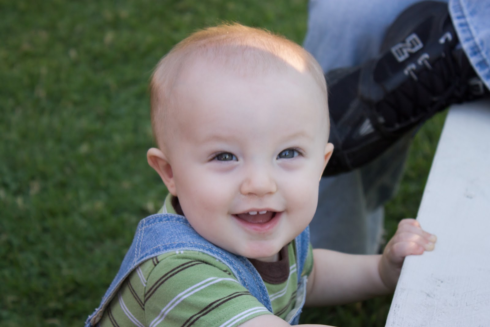 Near Normalcy: Evil Baby Glare-Off