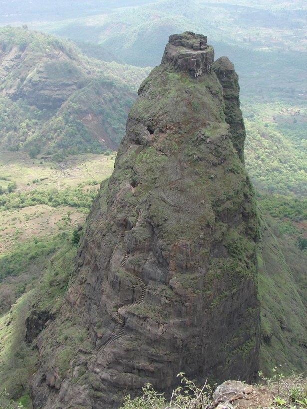 Deserted Places: Kalavantin Durg, an ancient Indian fort