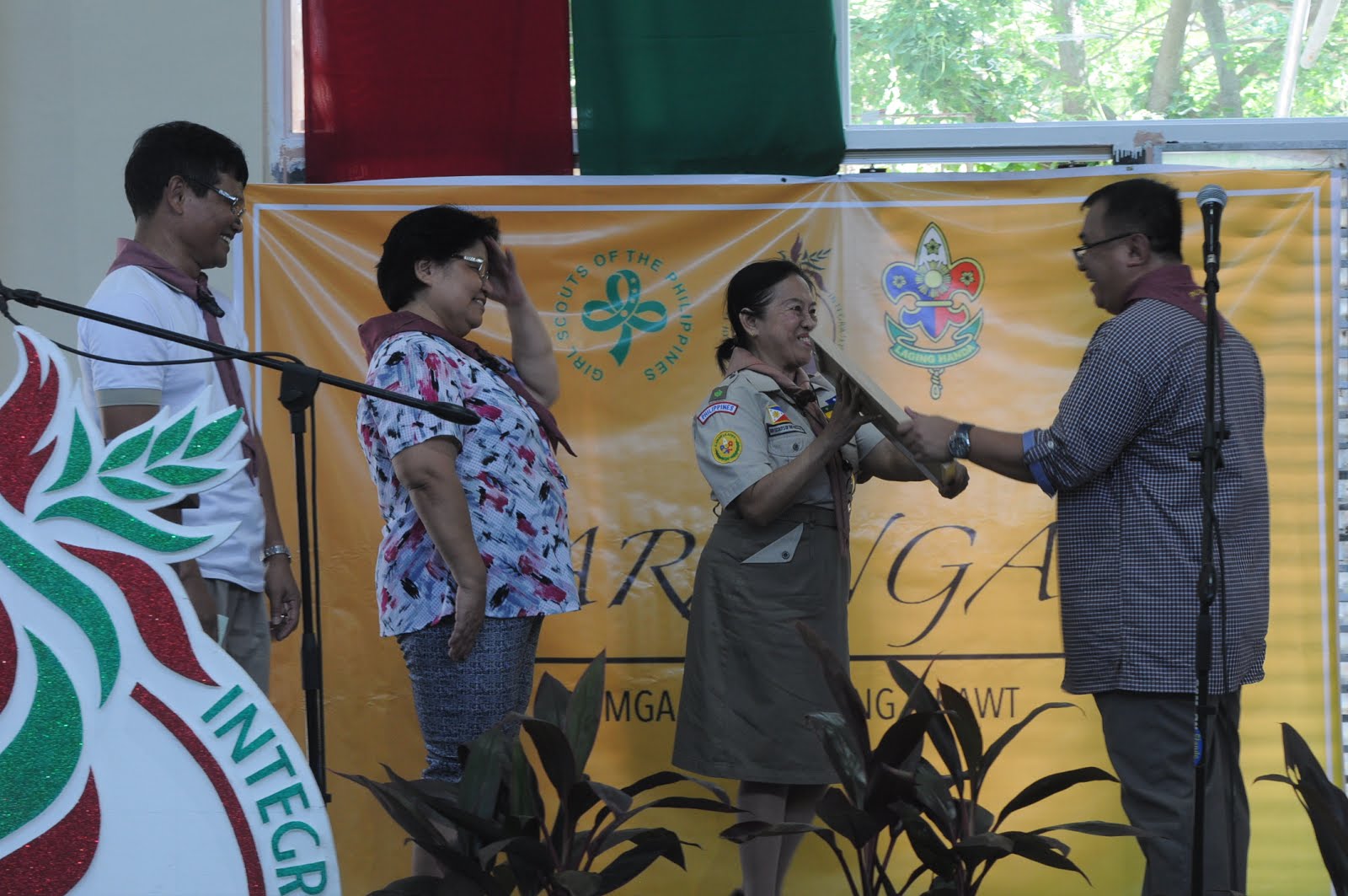 Mga natatanging iskawt ng AT 2016-2017, pinarangalan | Ang Aninag Online