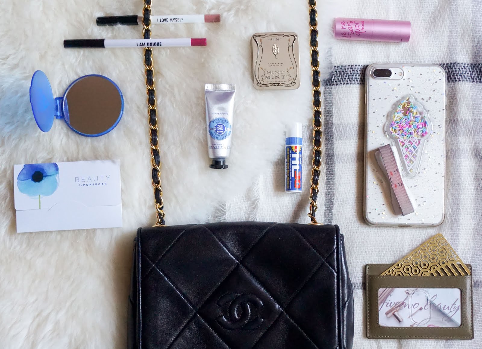 fivetwo beauty: Mini Bag Must-Haves
