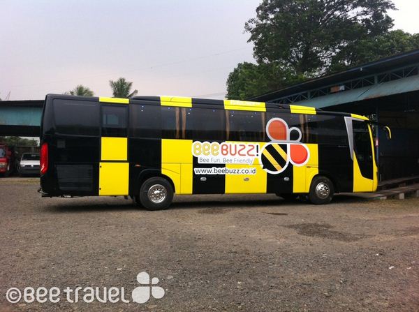 Pofil BEE BUZZ Tour and Travel Jakarta - Jalur Bus