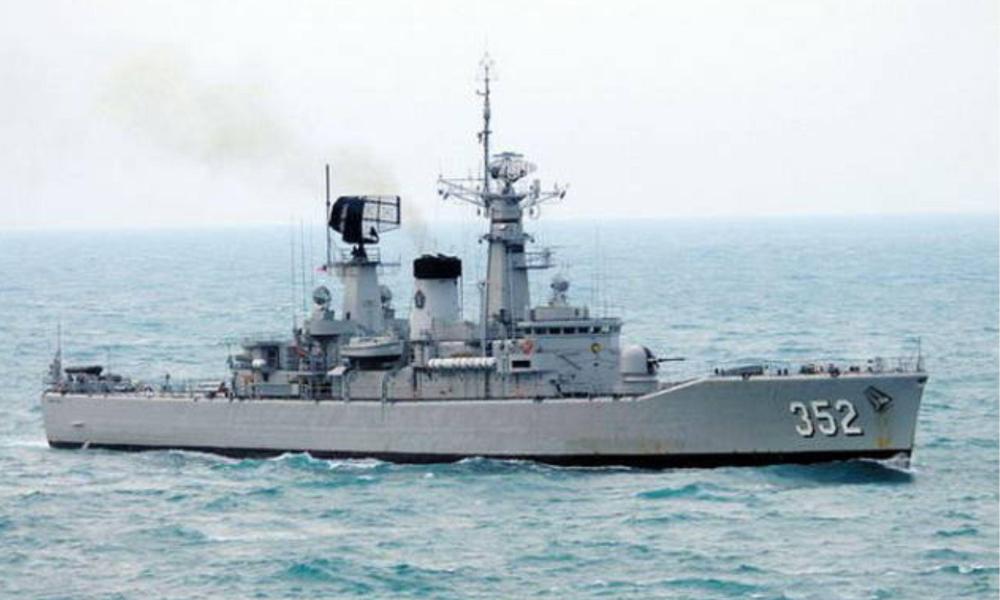 Berita Foto : KRI Slamet Riyadi Frigate Andalan TNI AL - Indo Defense Blog