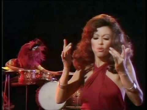 Wide Screen World: Rita Moreno