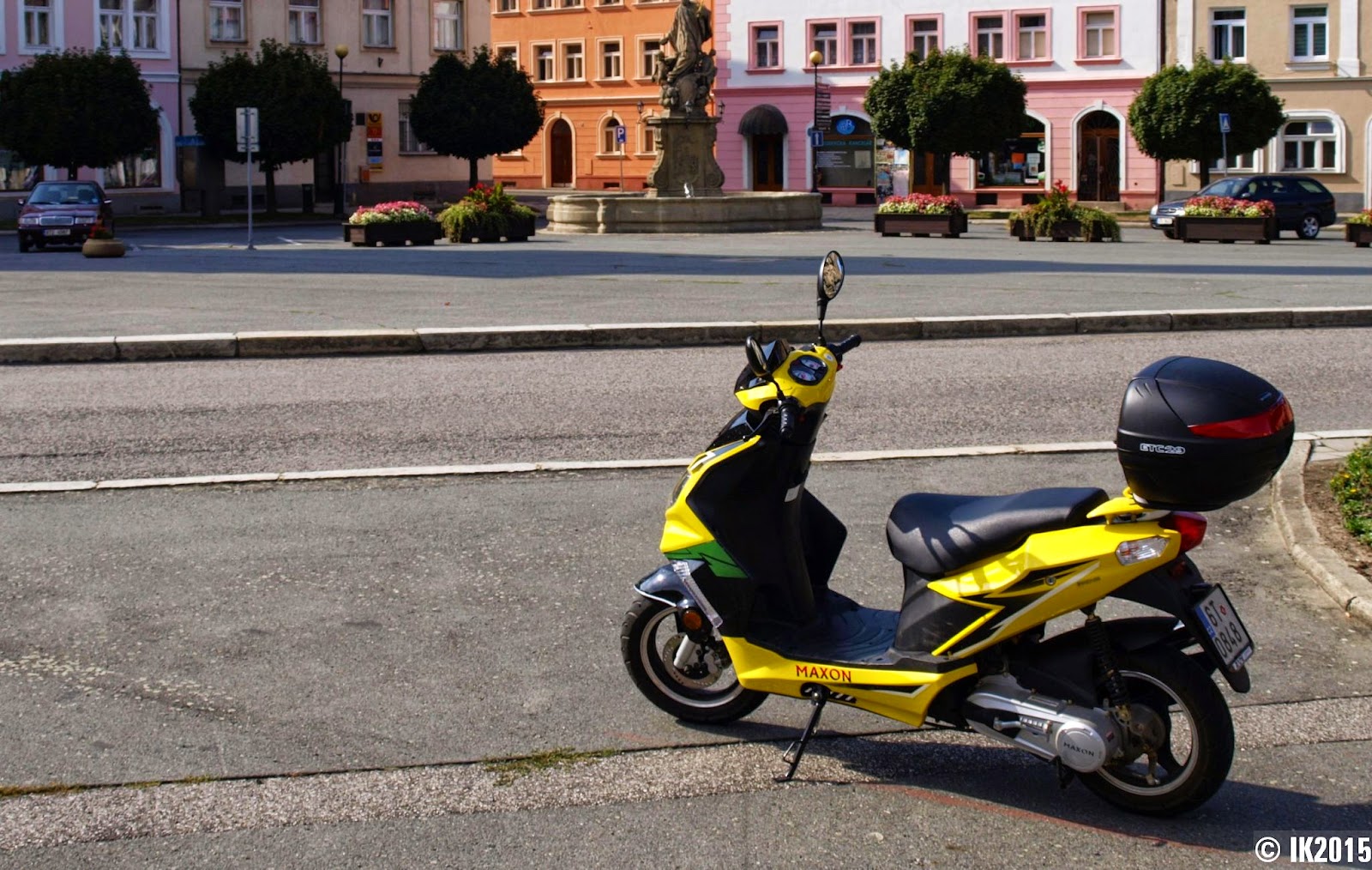 Skútr Maxon Forcer 50 recenze » Kostecký^blog