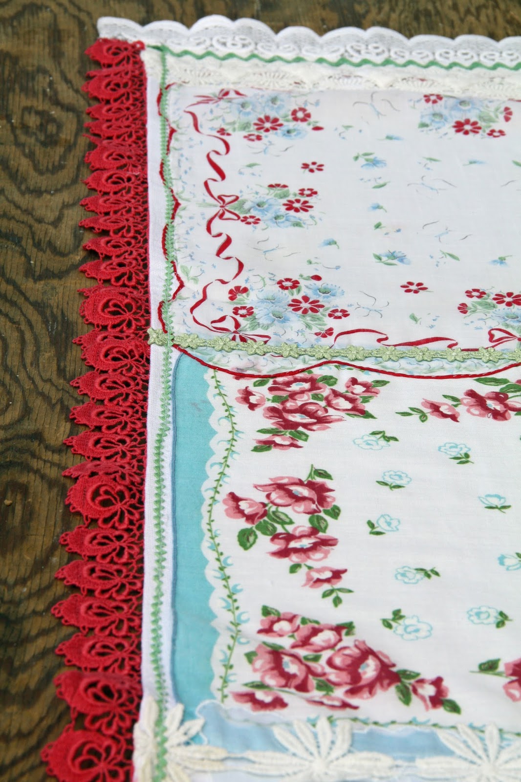 Isa Creative Musings: Vintage Hankie Table Runners, Part VII