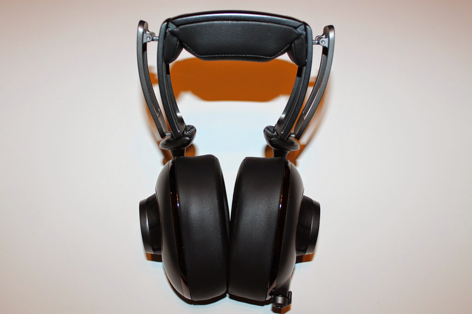 Stereowise Plus: Blue Mo-Fi Over The Ear Headphone Review