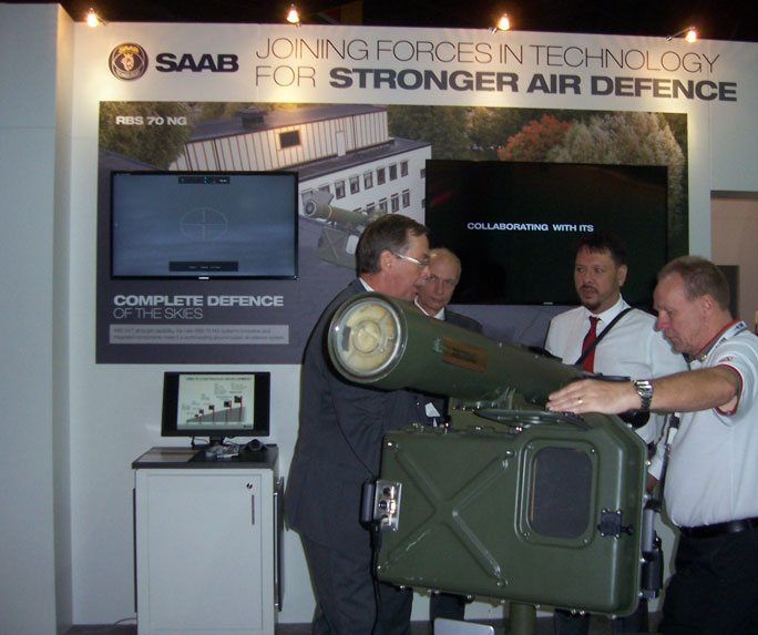 AAG_th บันทึกประจำวัน: Defense&Security 2013: SAAB เสนอ RBS 70 NG ให้ไทย