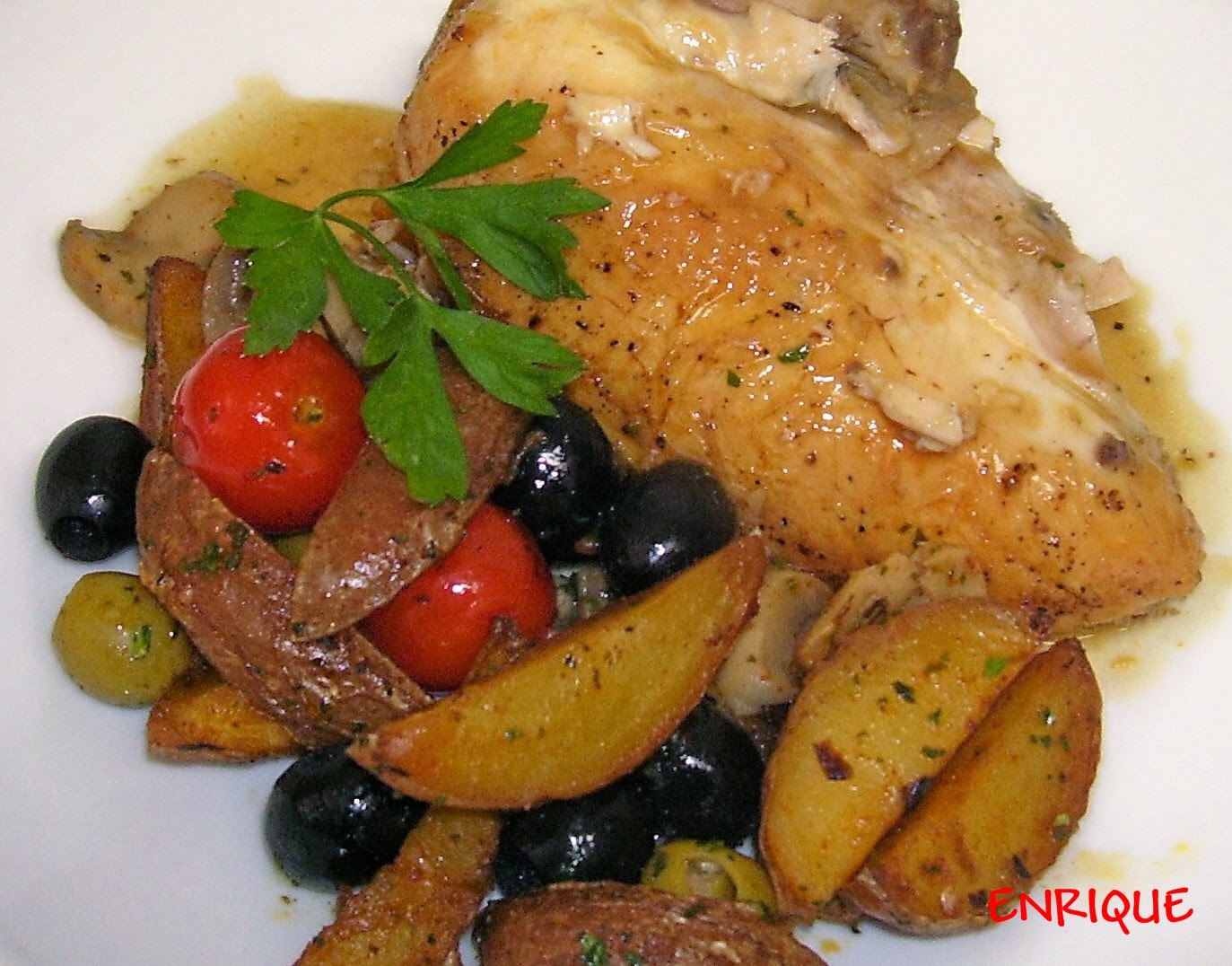 LA COCINA DE ENRIQUE: POLLO ASADO CON ACEITUNAS