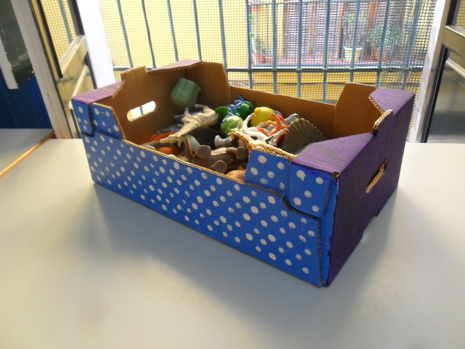 Materiales para Educación Infantil: REUTILIZANDO CAJAS PARA MATERIAL