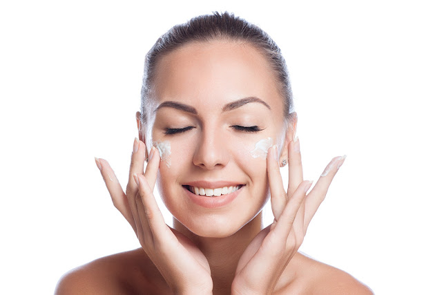The Correct Way To Apply All Your Skin Care Products