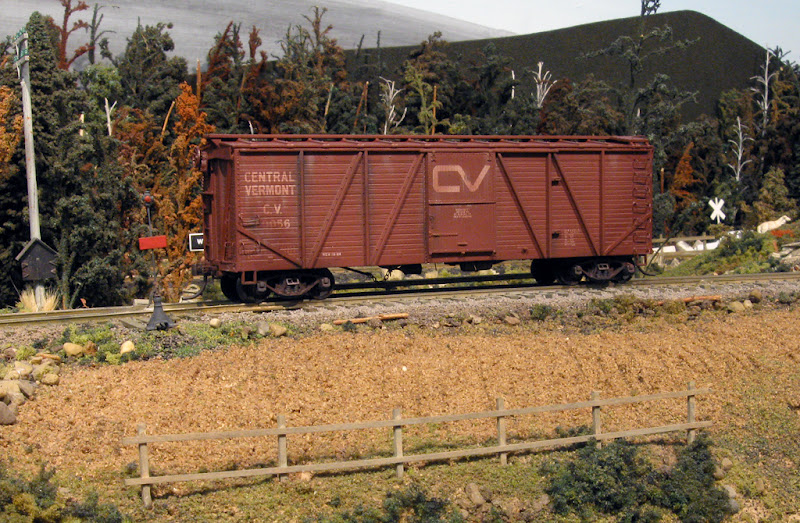 White River Division: CV Accurail Boxcar