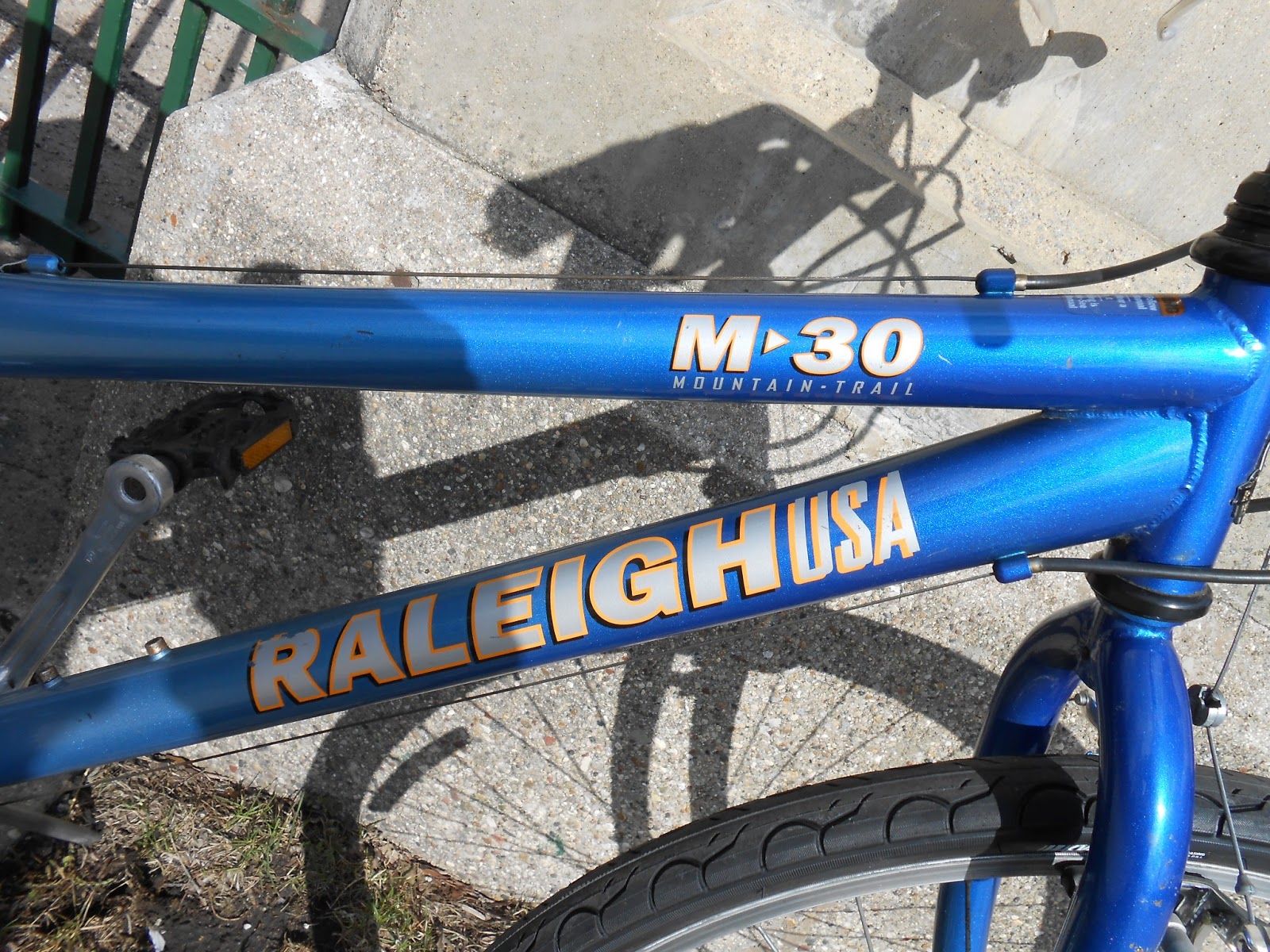 Chicago Bike Finders Blog: Raleigh USA Mountain Trail M 30