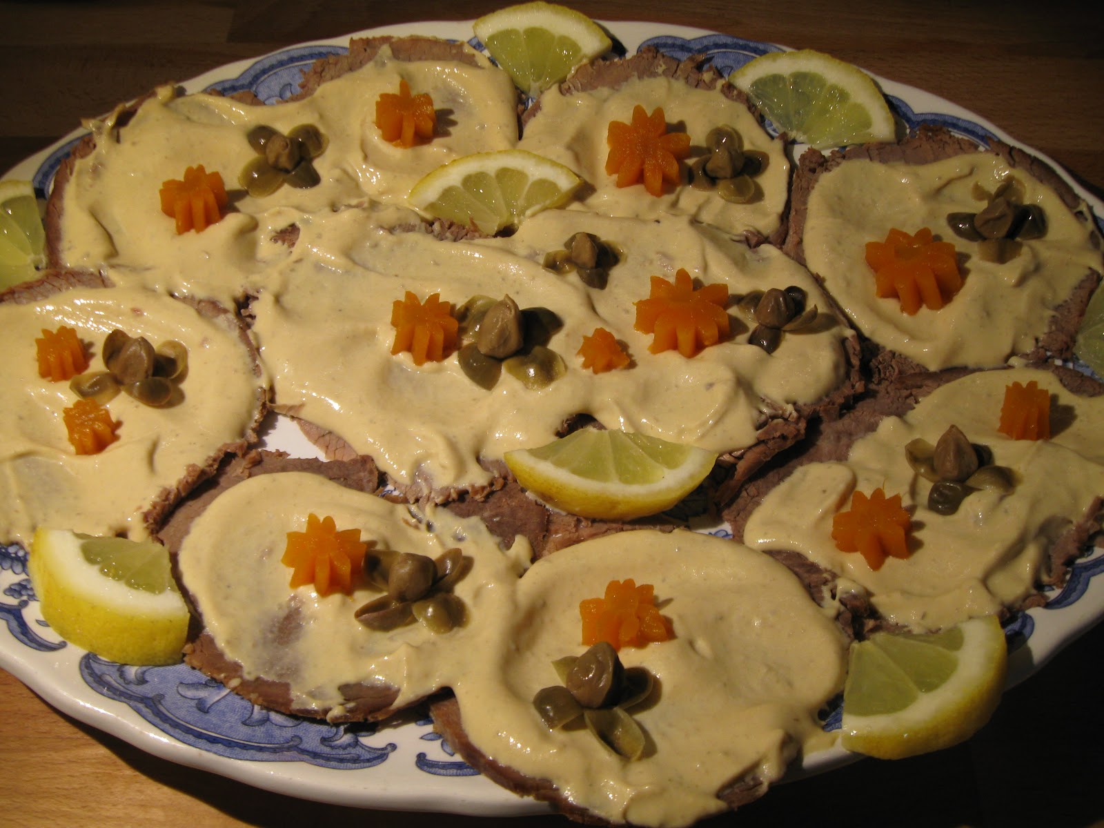 Le Delizie della Mia Cucina: È tornato.......il tonnato