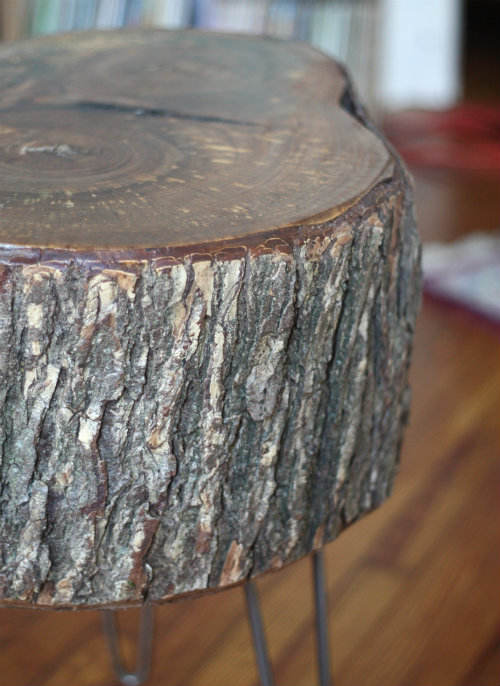 How To: DIY Stump Table | 17 Apart