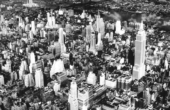 THOUGHTS ON ARCHITECTURE AND URBANISM: New York. Through Kafka´s ...