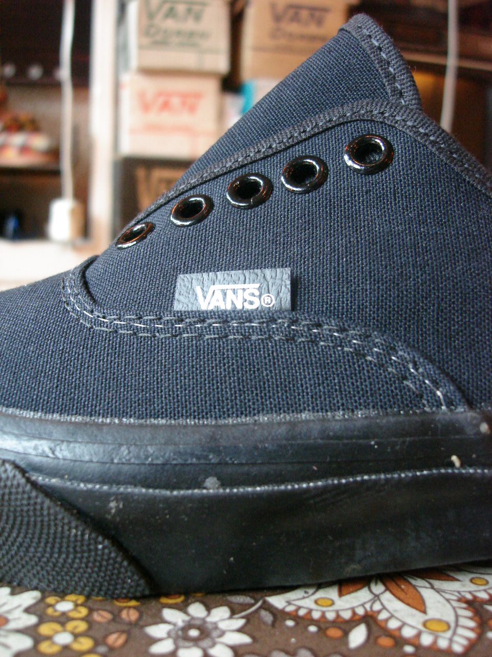 theothersideofthepillow: vintage VANS style #44 black canvas black ...