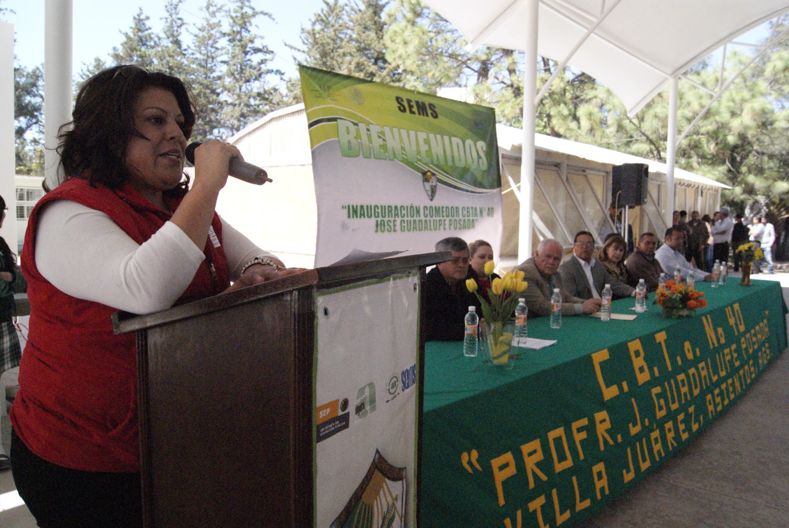 Entrega SEDESOL Obras de Remodelación de Espacios Públicos al CBTA 40 ...