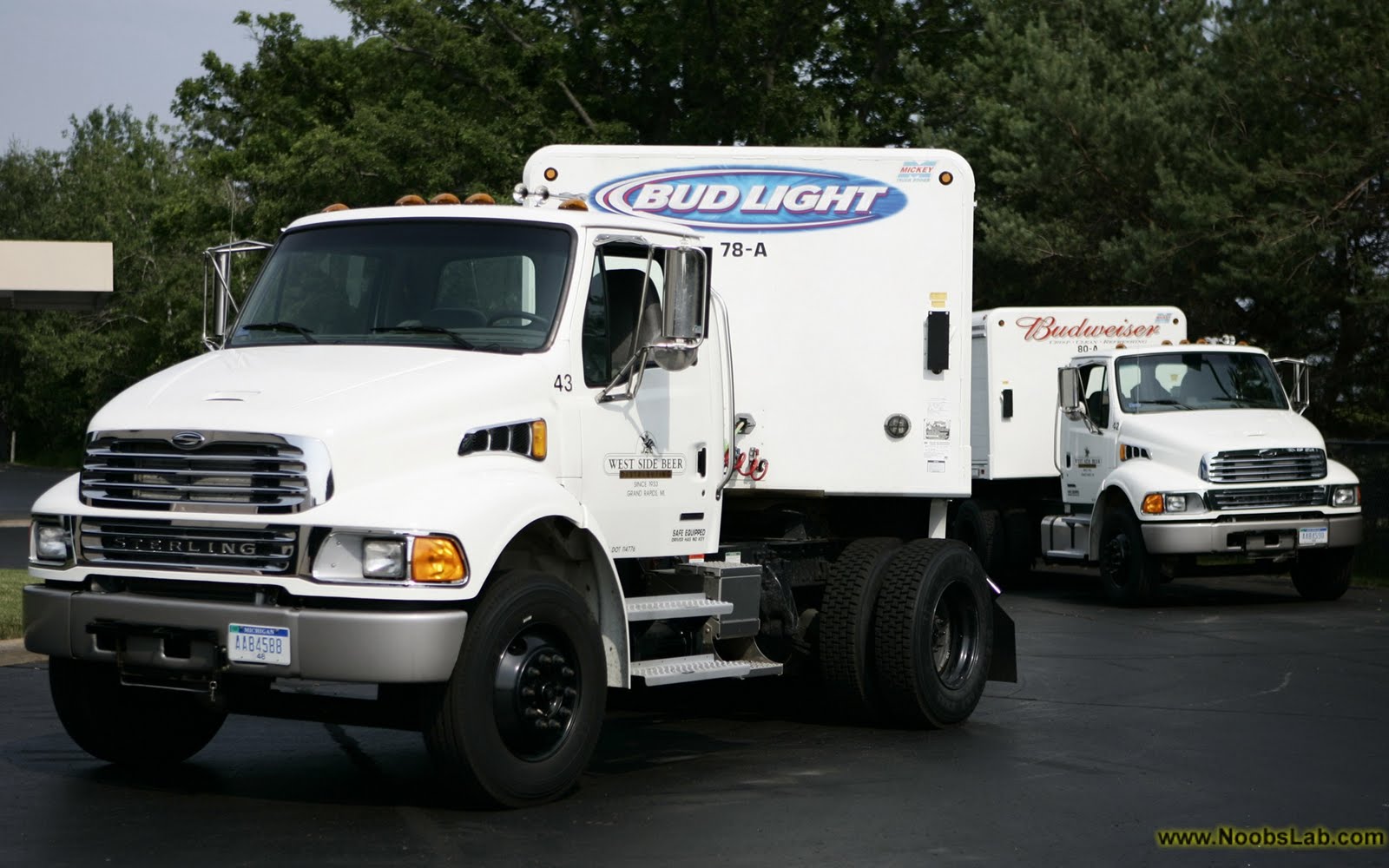 Beautiful Trucks Wallpapers HD - NoobsLab | Eye on Digital World