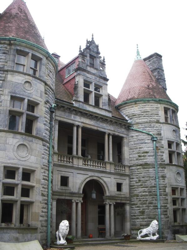 These Mysterious Hills: SEARLES CASTLE