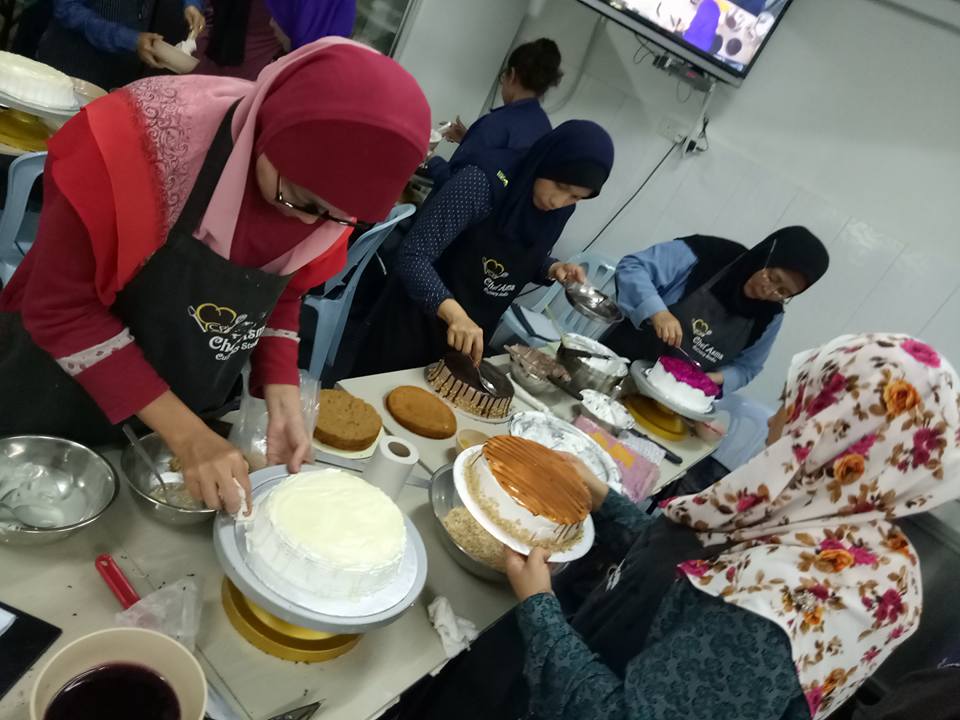 Chef Asma Culinary Academy: CLASS KEK BUDGET SINGGIT @ SERIAL - Class ...