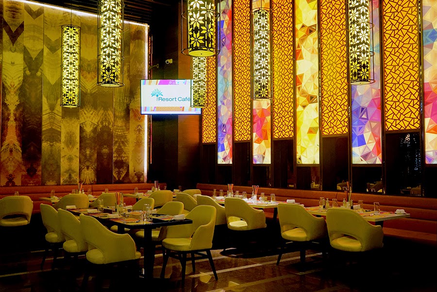 THE RESORT CAFÉ. - Theheyheyhey