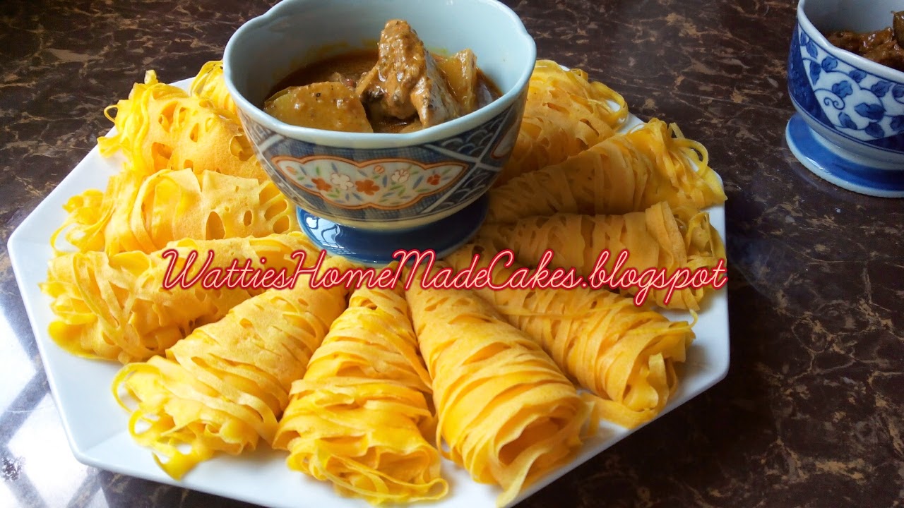 Wattie's HomeMade: Roti Jala Kari Ayam