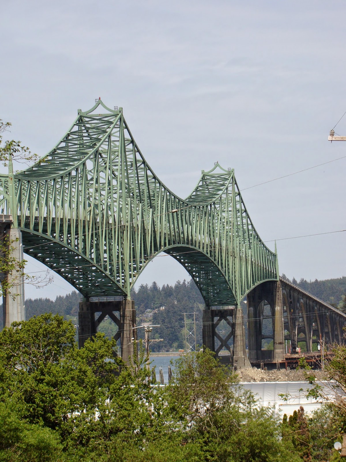 BB, Henri and Me: North Bend - Coos Bay Oregon: 4/21 through 5/21/14