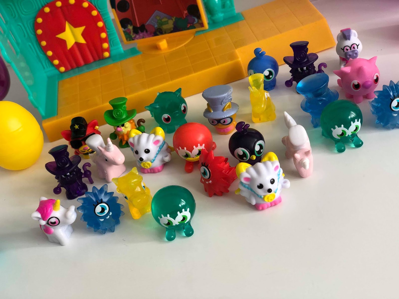 Chic Geek Diary: Moshi Monsters Egg Hunt Toys - Review & Giveaway