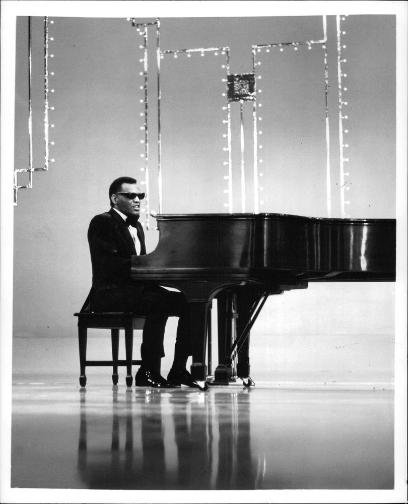 Ray Charles Video Museum: Ray Charles Is In Town - Chronology 1972
