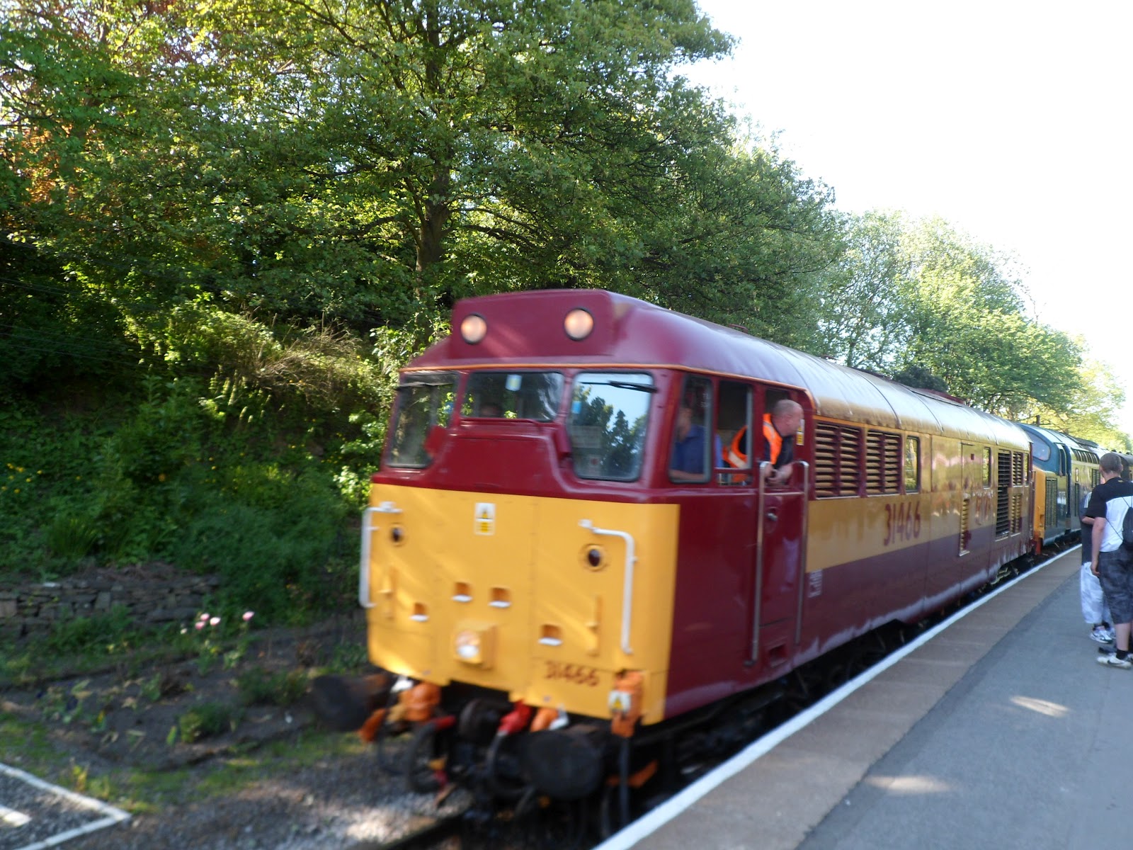 Fell Finder: KWVR Diesel Gala 2012 25.5.12