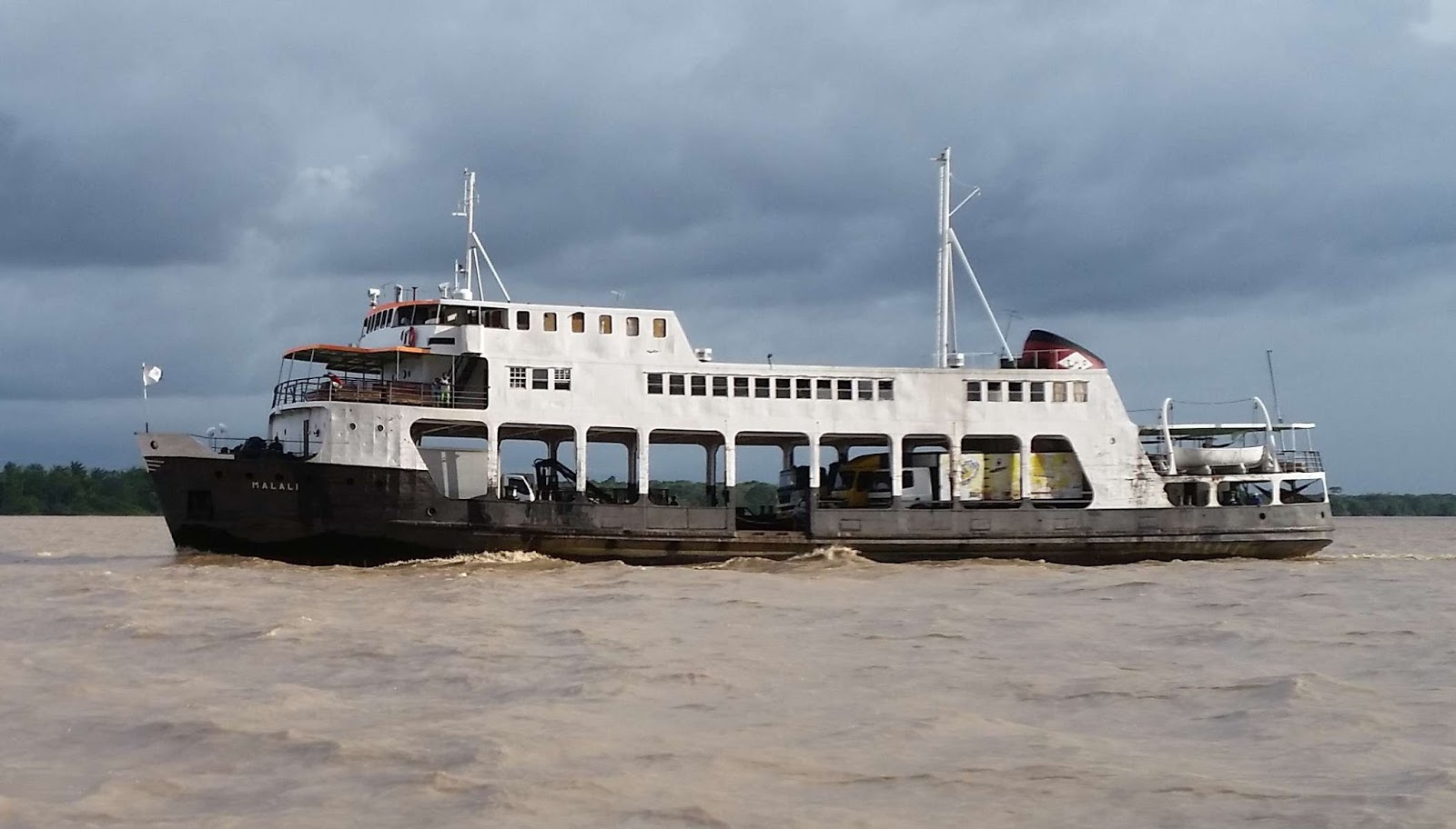 Close Quarters: Boats of the Essequibo