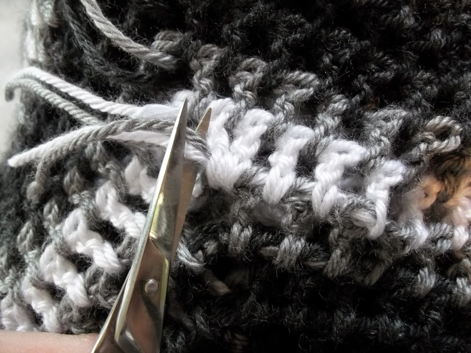 High Strung Designs: How to Weave in Ends with Filet Crochet