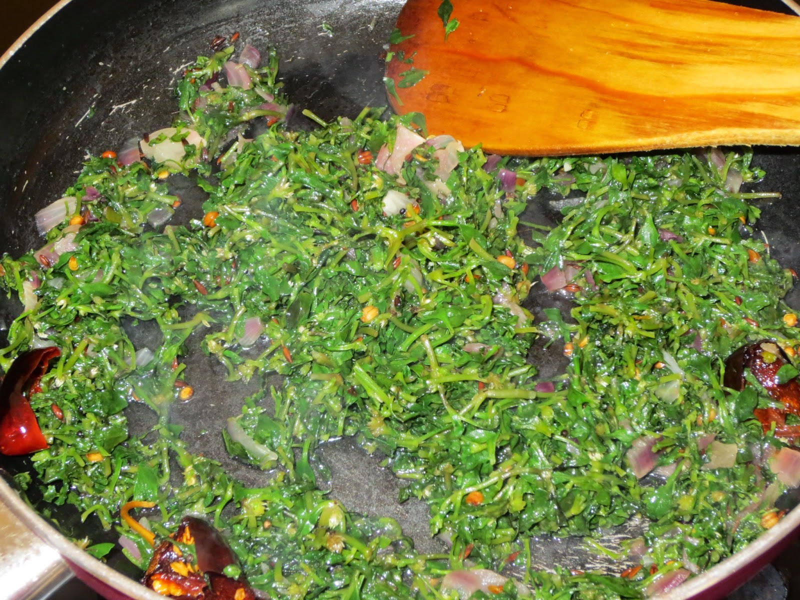 Honagone Soppu Palya / Sessile Joyweed Curry (dry) ~ Enjoy cooking