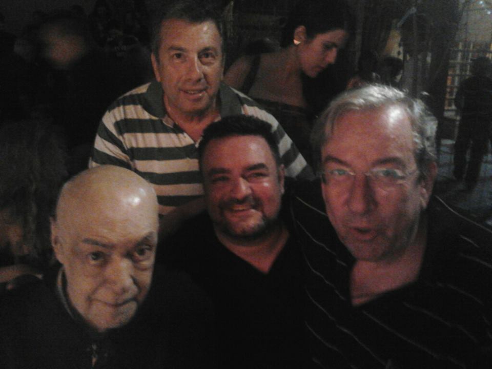 ΑΓΑΠΩ ΤΟΝ ΕΛΛΗΝΑ ΗΘΟΠΟΙΟ: ΟΙ ΕΚΚΛΗΣΙΑΖΟΥΣΕΣ ΤΗΣ ΘΕΑΤΡΙΚΗΣ ΟΜΑΔΑΣ ...