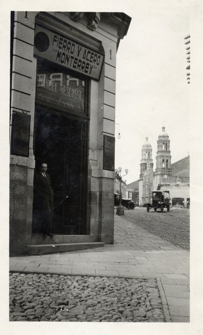 Bernardo del Hoyo Calzada: El Mesón de Jobito.