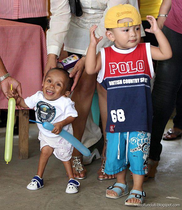 .: Shortest Boy in the World From Philippines