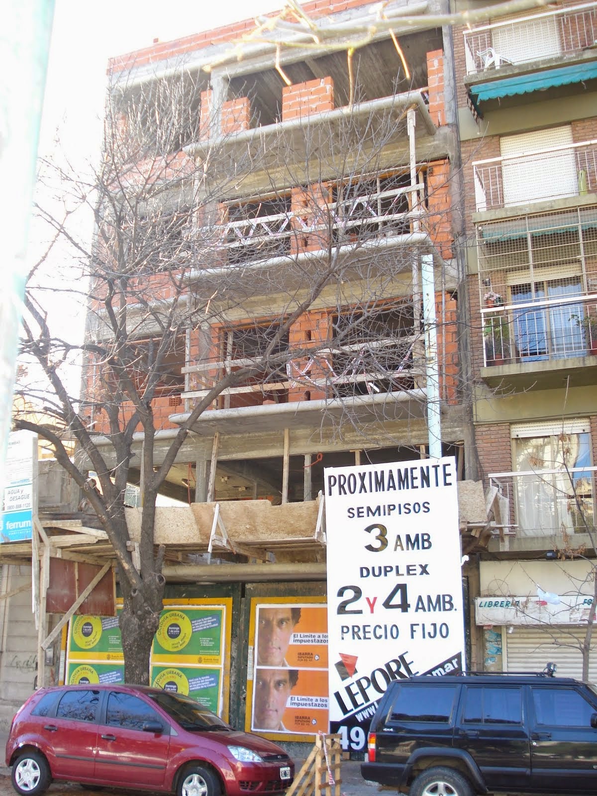 Edificio Eleodoro Lobos 619: El edificio