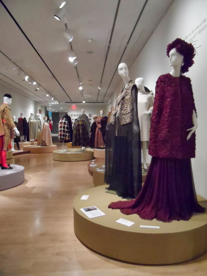 FOCAL POINT STYLING: FASHION + ART AT THE PHOENIX ART MUSEUM