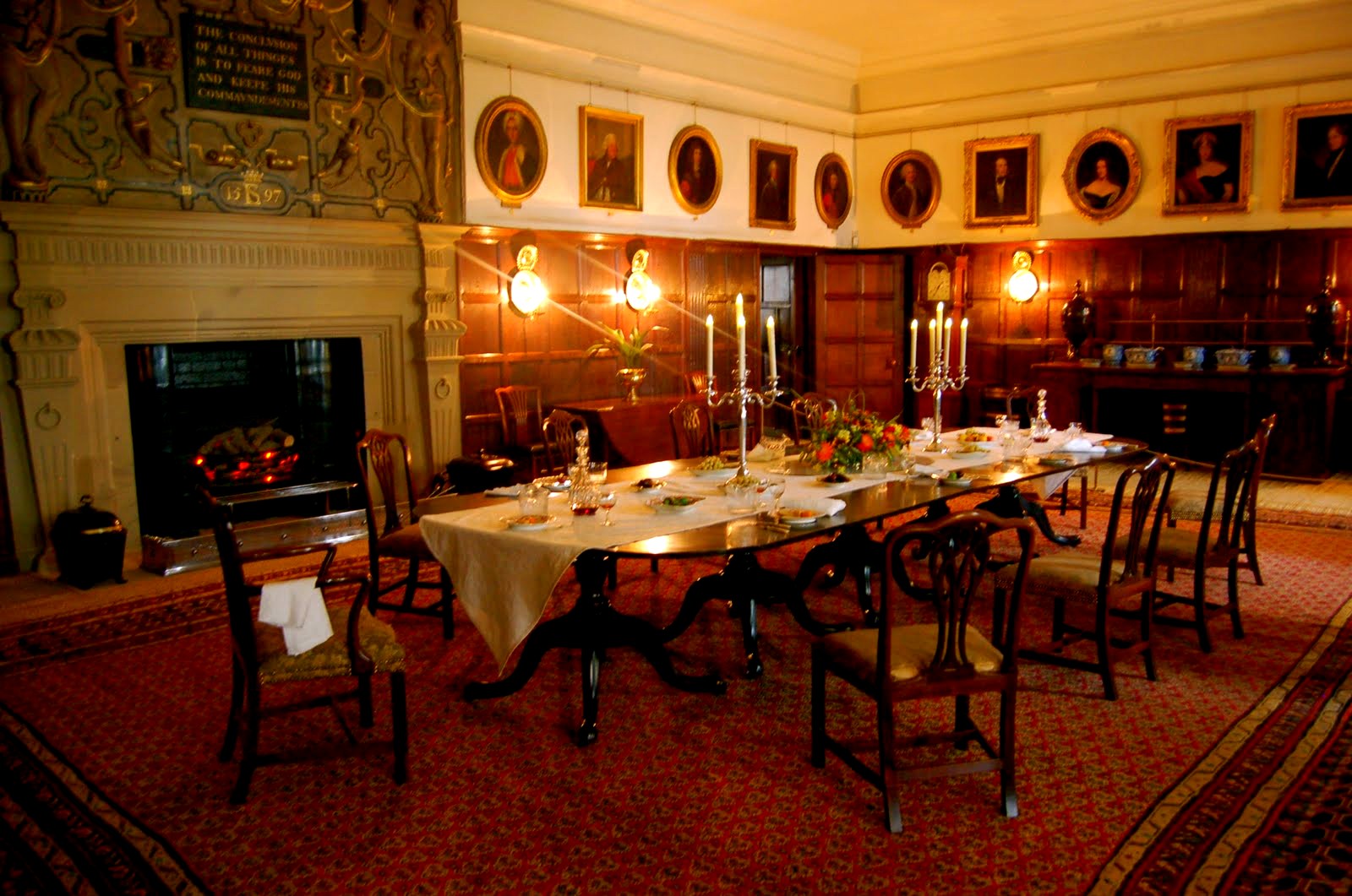 loveisspeed.......: Hardwick Hall , in Derbyshire, is an ...