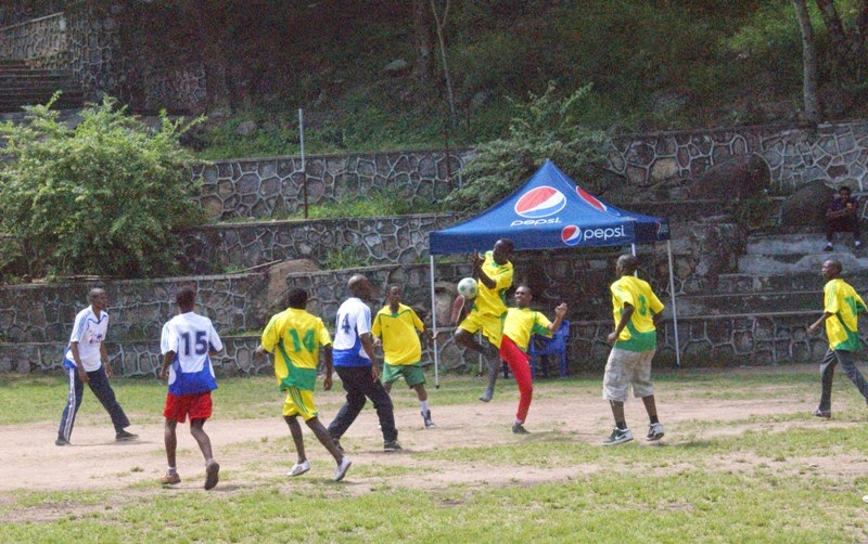 PICHA ZA BONANZA LA WAZAZI NA WANAFUNZI ISAMILO INTERNATIONAL SCHOOL ...