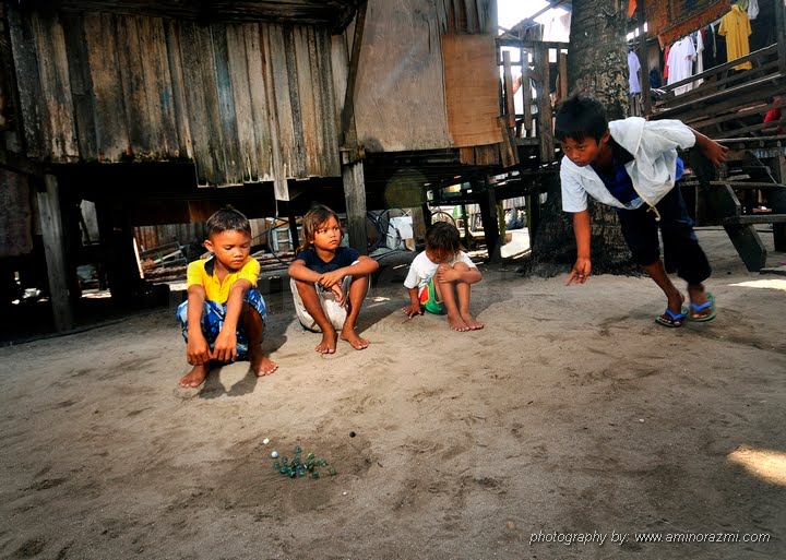 Blog Cik Ina Do do Cheng: jom main guli, congkak, teng teng, batu ...