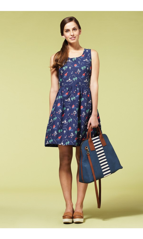 Domestic Sluttery: Amazing Dresses with Pockets