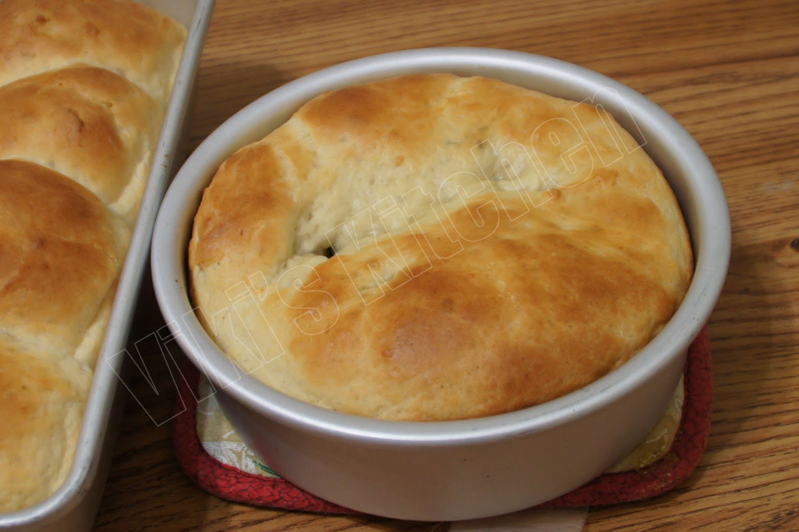 Viki 's Kitchen: Aloha bread