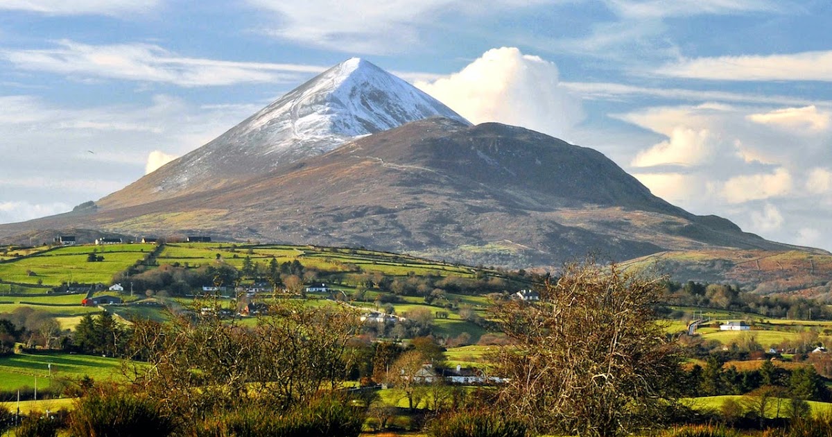 Traveler Guide: Croagh Patrick, Ireland
