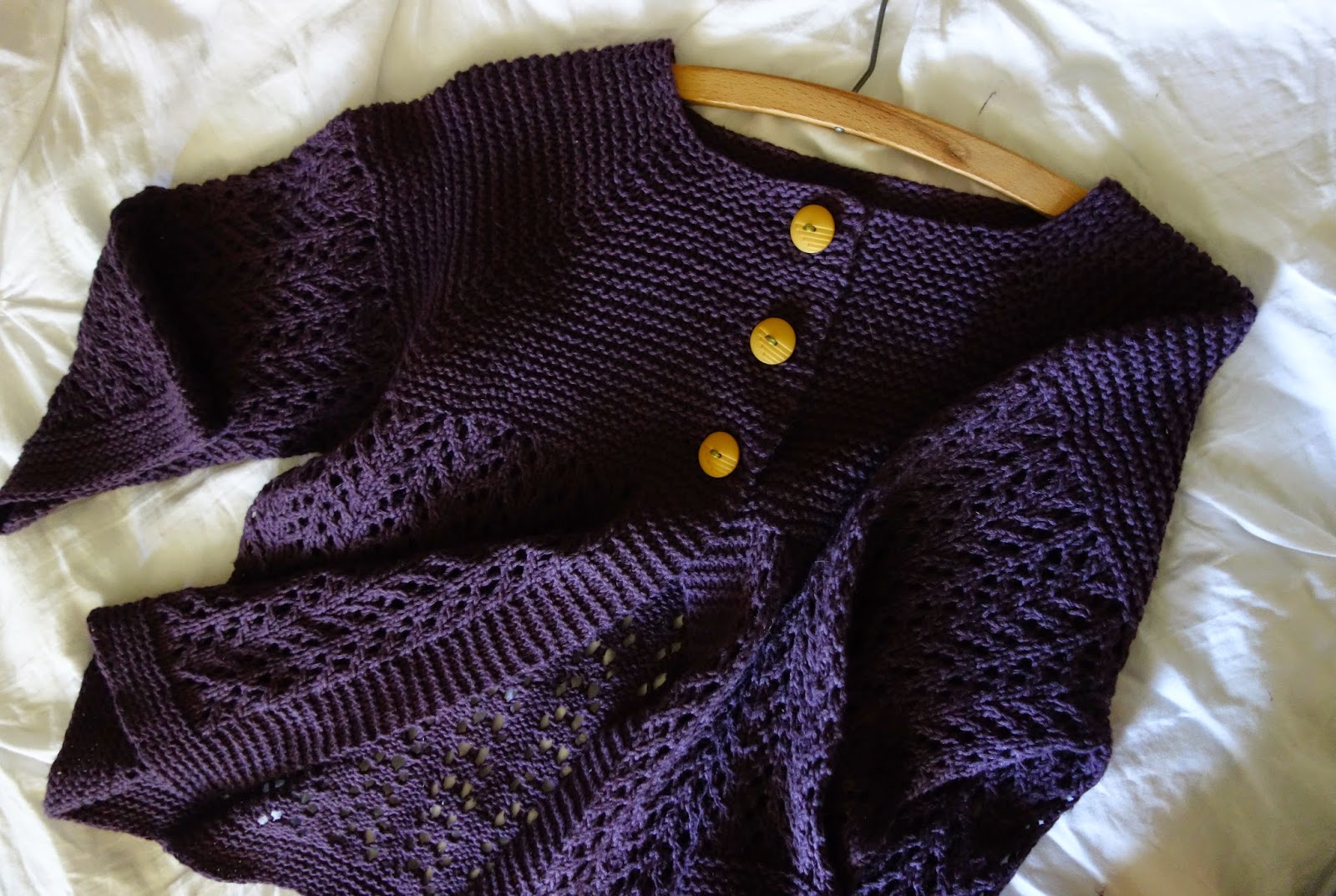 woman with wings: May 2014