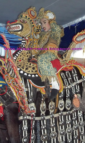 Kesenian Jaran Jenggo yang Eksotis di Lamongan - Kompasiana.com